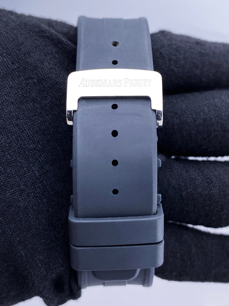 Audemars Piguet Royal Oak Offshore 26170ST Panda Dial Mens Watch