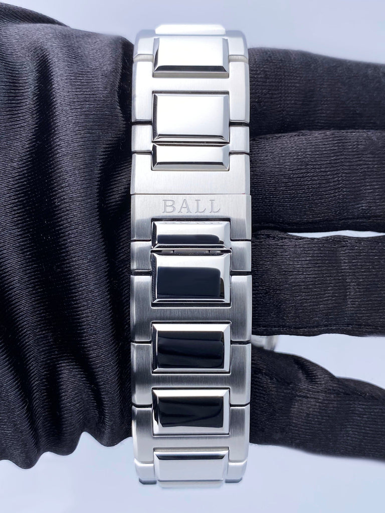 BALL Engineer III Marvelight 43MM Ice Blue Dial Rainbow Watch Box Pape