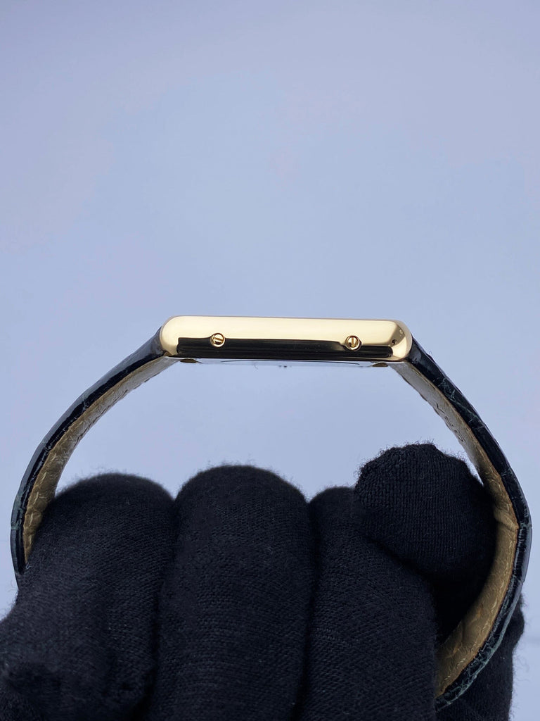 Cartier Tank Solo W5200002 18K Yellow Gold Ladies Watch