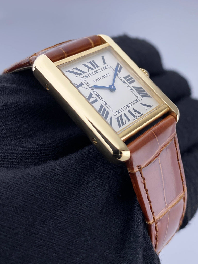 Cartier Tank Solo W5200002 18K Yellow Gold Ladies Watch