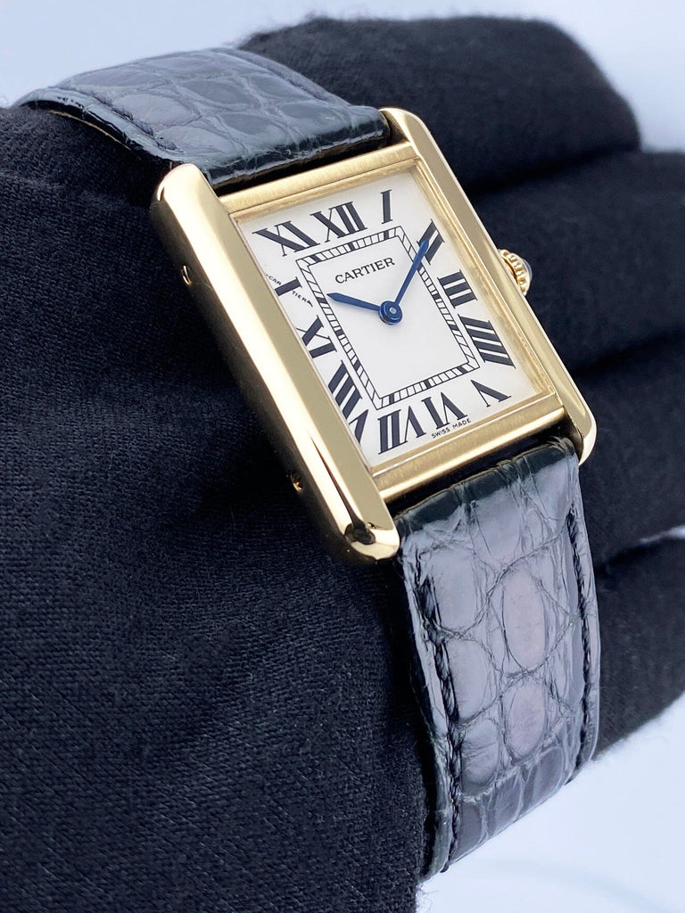 Cartier Tank Solo W5200002 18K Yellow Gold Ladies Watch