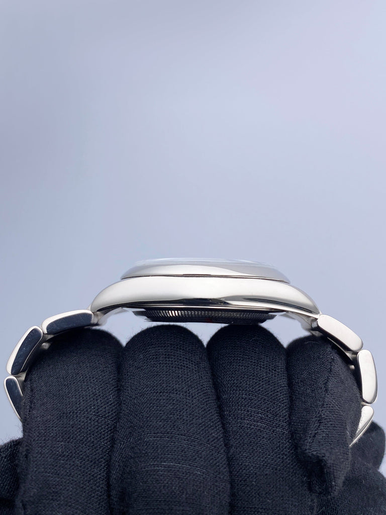 Rolex Day-Date 118209 Silver Dial 18K White Gold Mens Watch