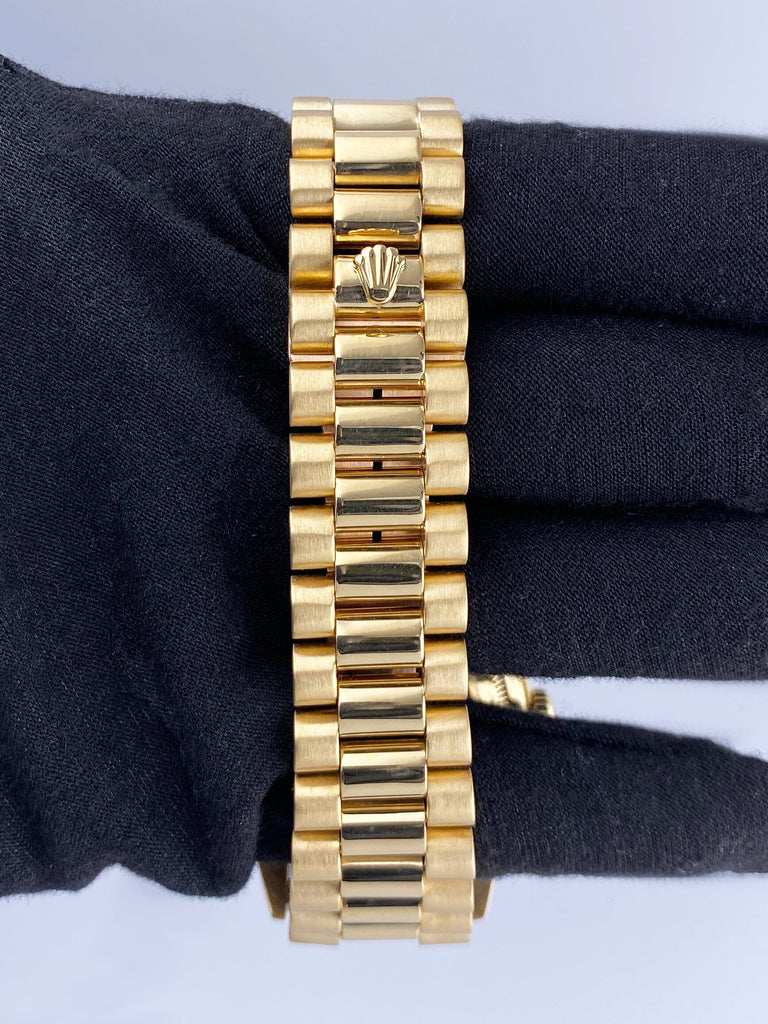 Rolex Day-Date 18338 Diamond 18K Yellow Gold Mens Watch