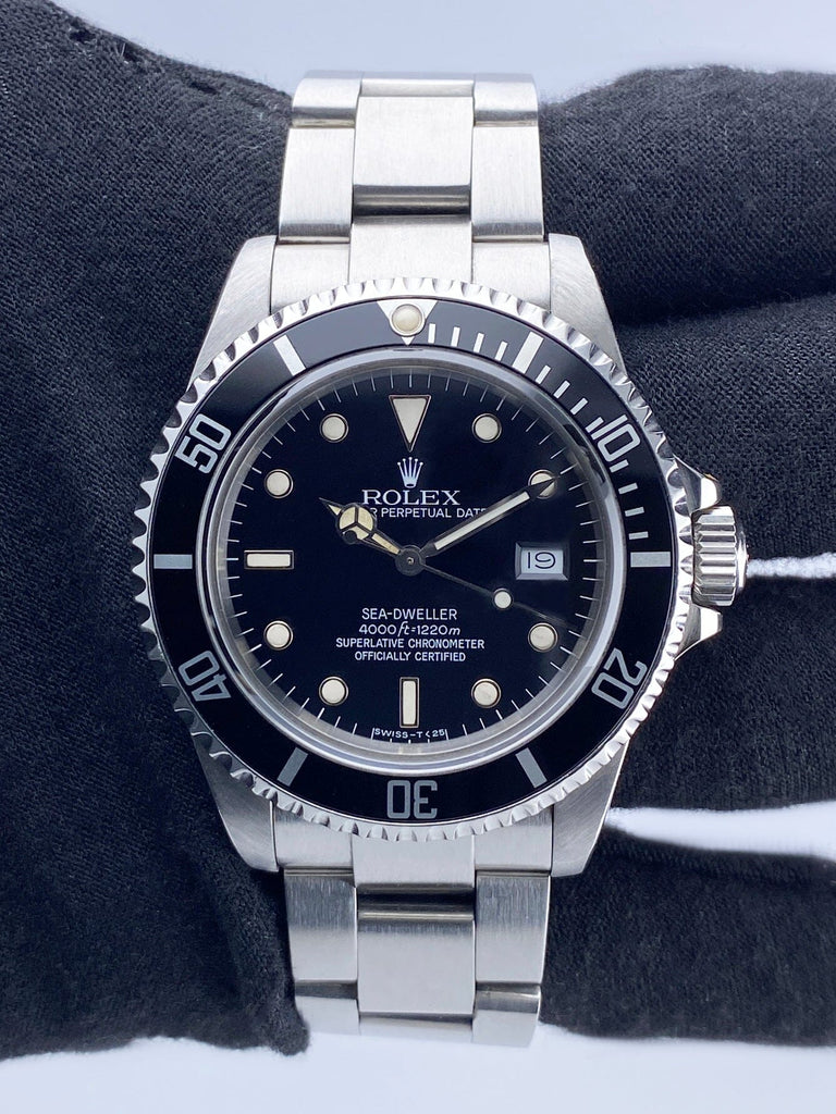 Rolex Sea Dweller 16660 "Triple Six" Mens Watch