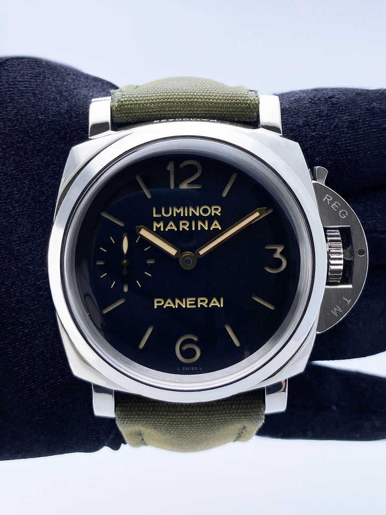 Panerai Luminor Marina PAM 422 Stainless Steel Mens Watch