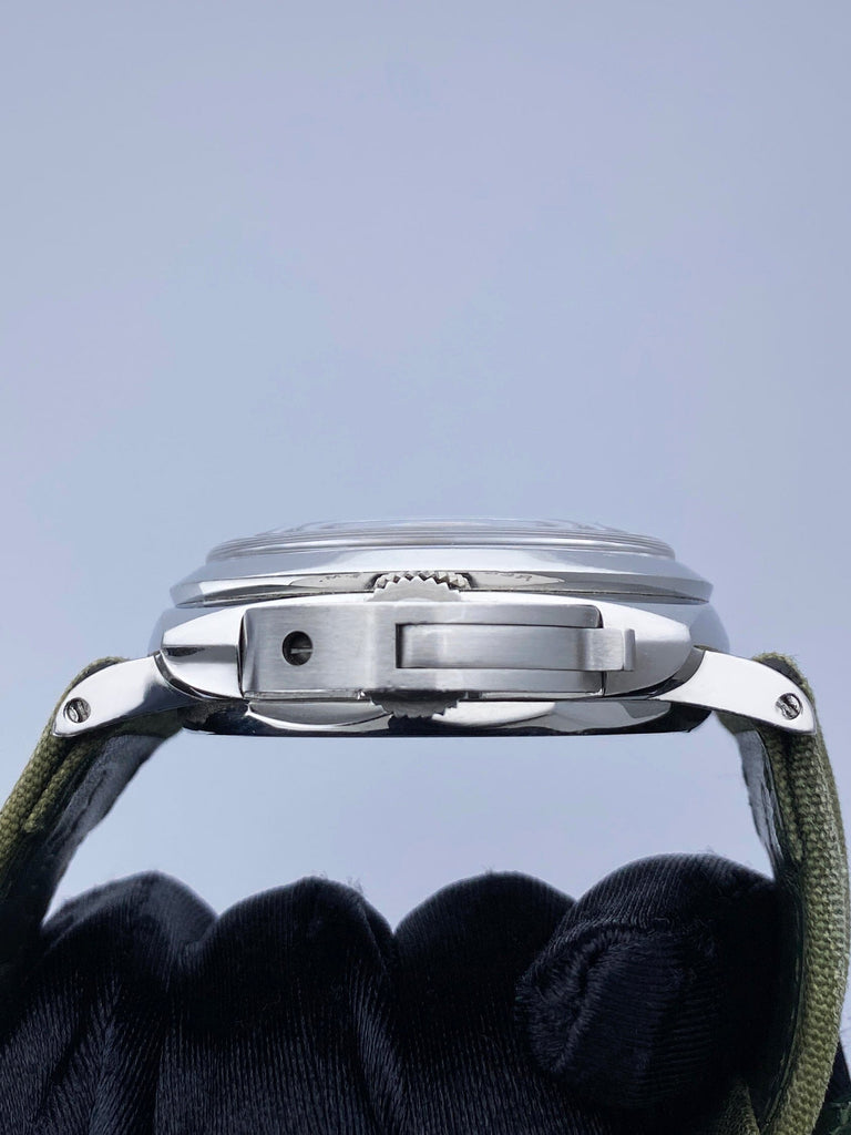 Panerai Luminor Marina PAM 422 Stainless Steel Mens Watch